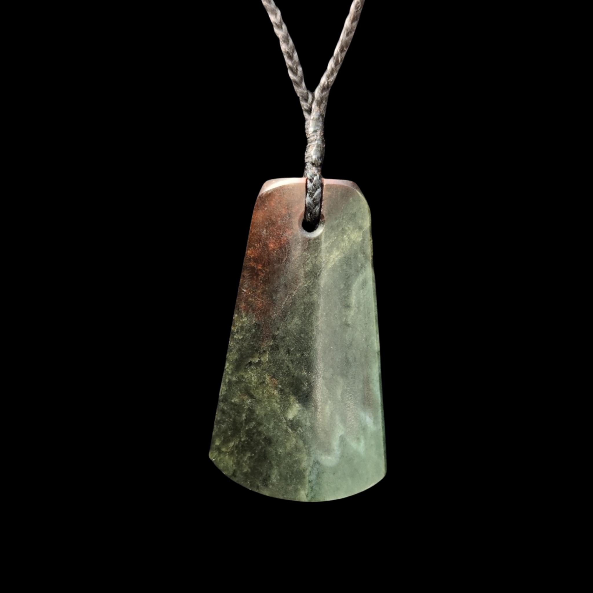 Hei Toki Totoweka- Greenstone Adze Pendant - Sands Carving Studio