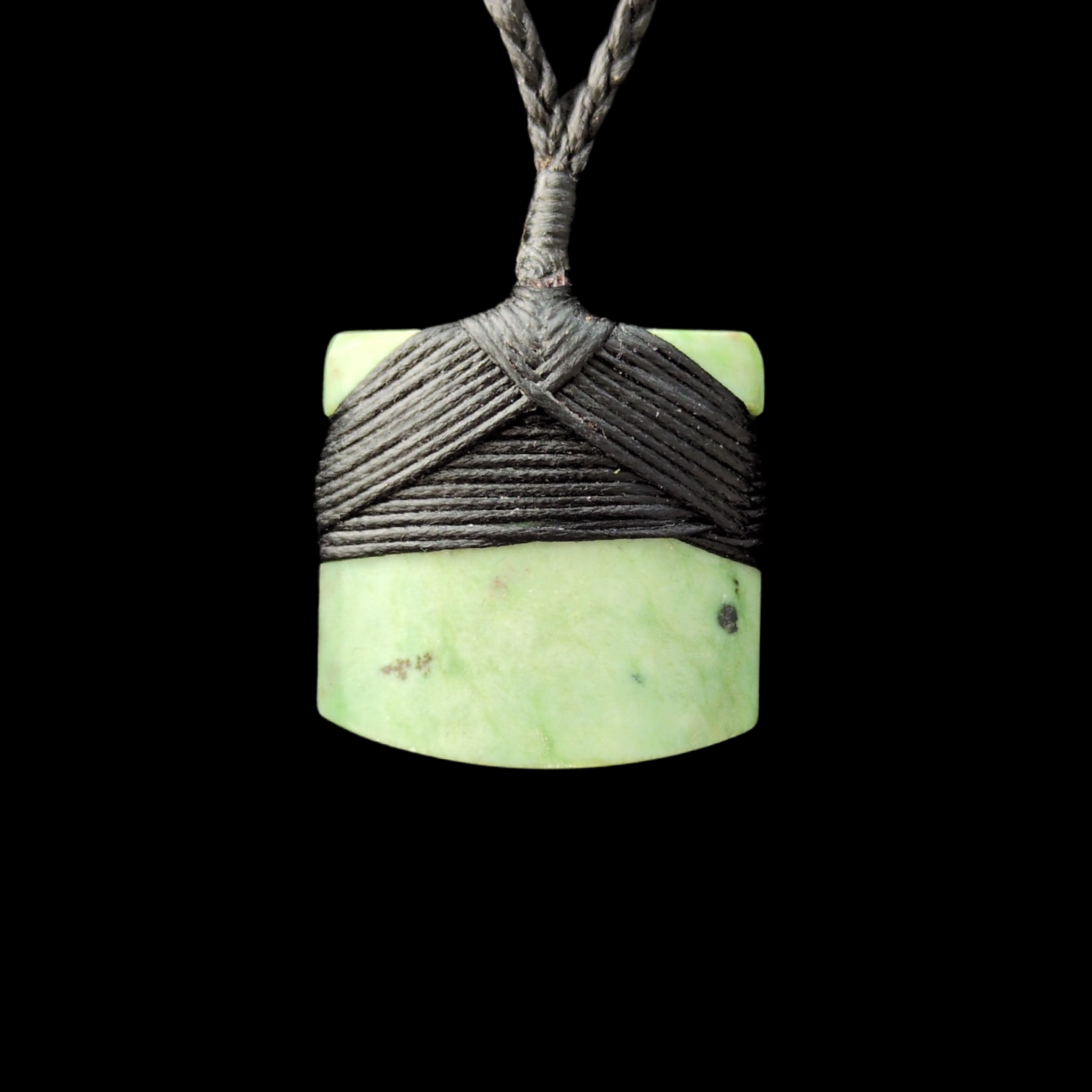 Hei Toki Inanga- Greenstone Adze Pendant - Sands Carving Studio