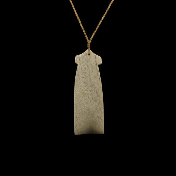 Hei Toki Parāoa - Sperm Whale Toki Pendant - Sands Carving Studio