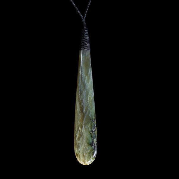 Teardrop Roimata Pendant - Sands Carving Studio